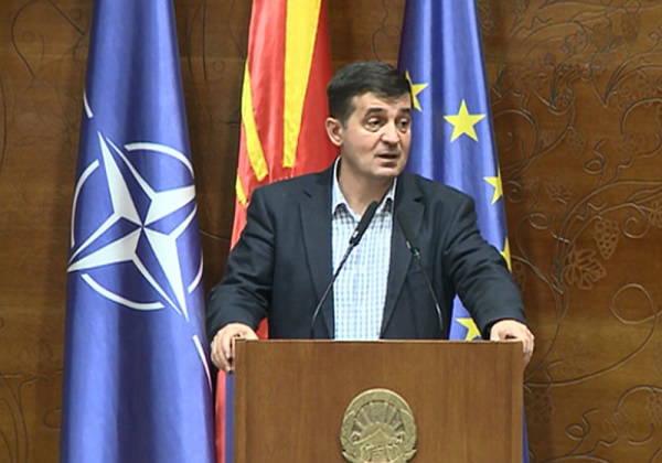 Зендели: Засега нема да поднесеме инцијатива за интерпелација на Груби ...